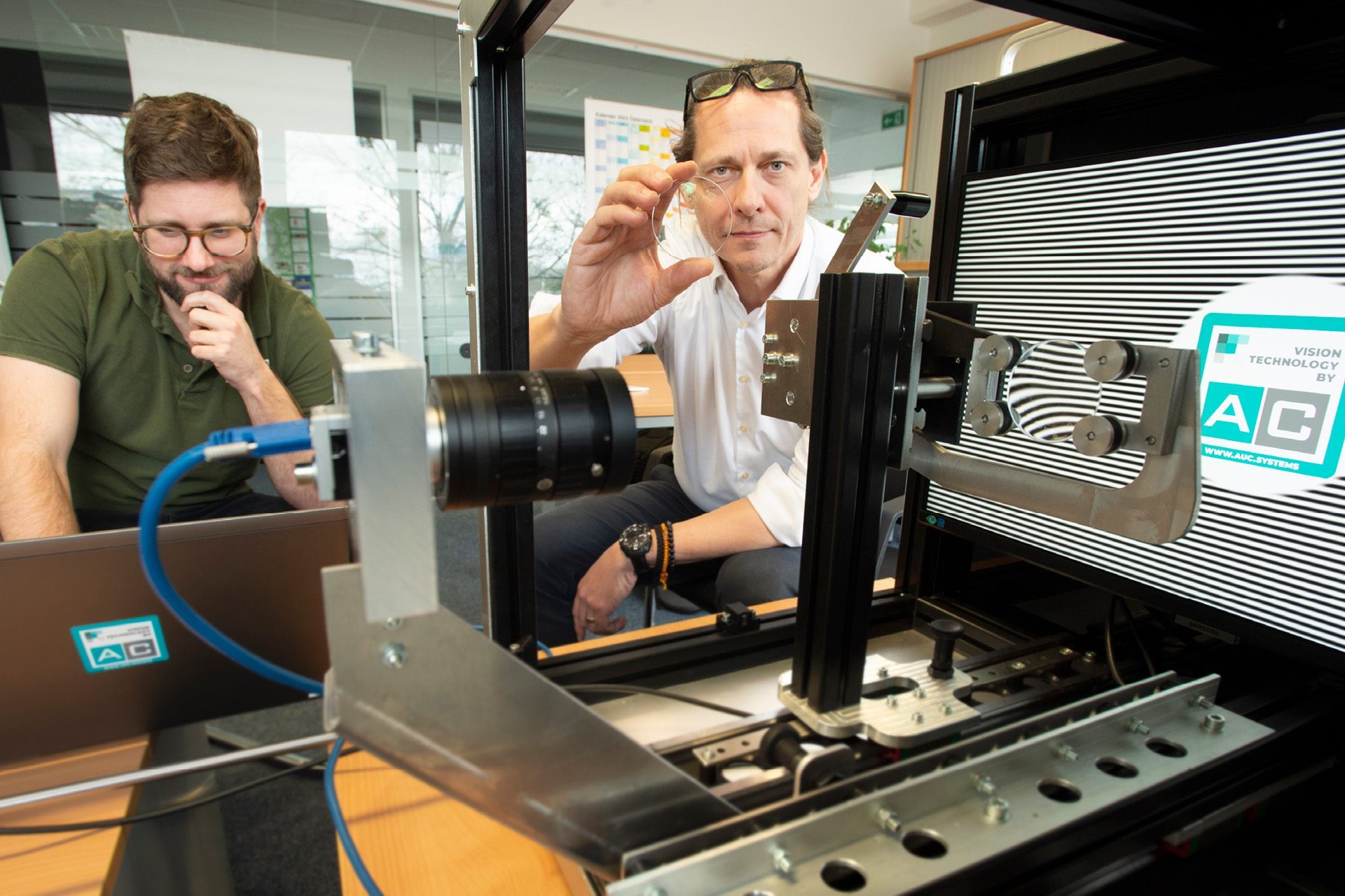 Automation of lens control succeeds with VISTA - Innovation Salzburg